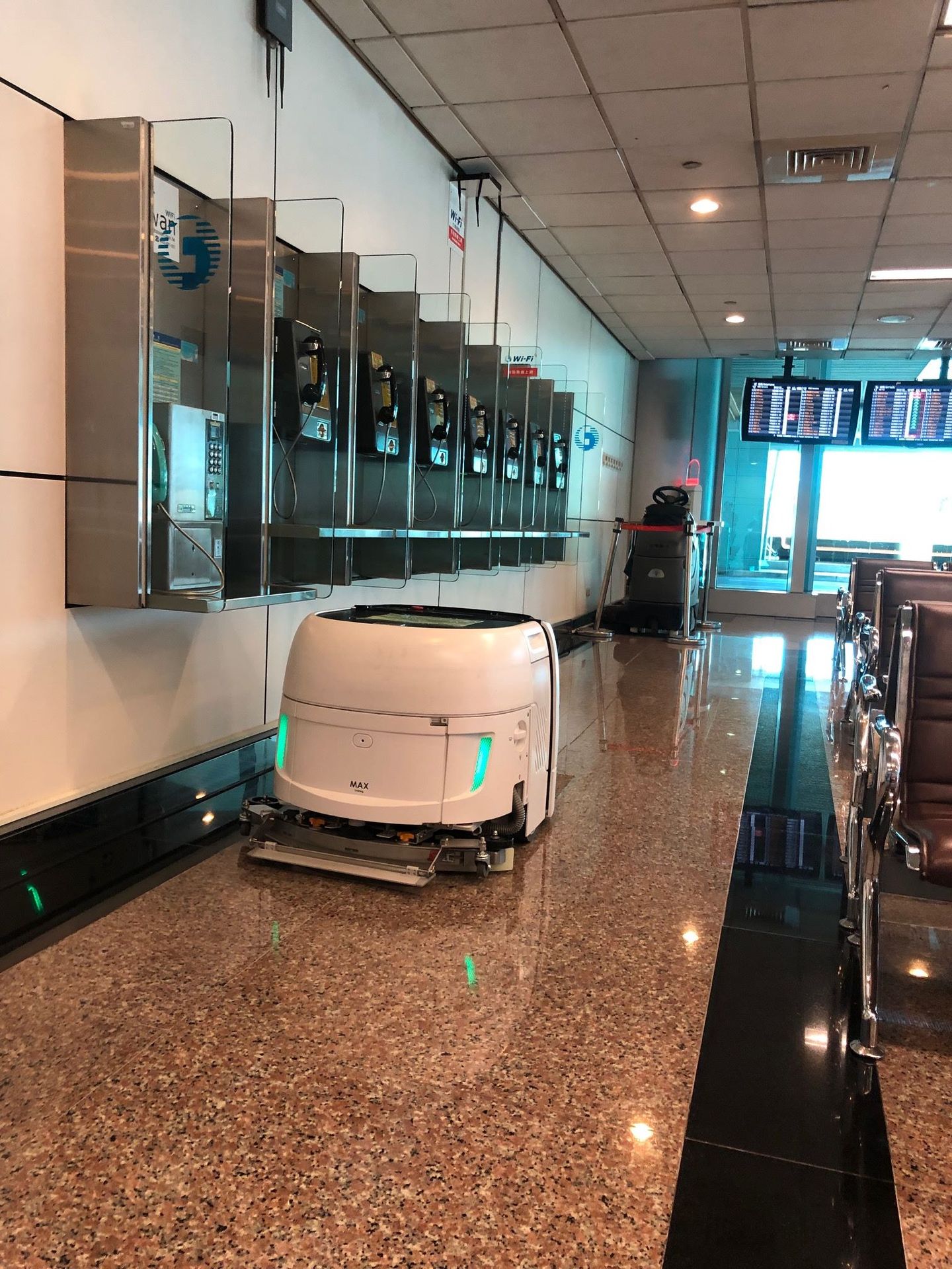 MAX the Uniring Robot Cleaner – The Ultimate Autonomous Cleaning Solut